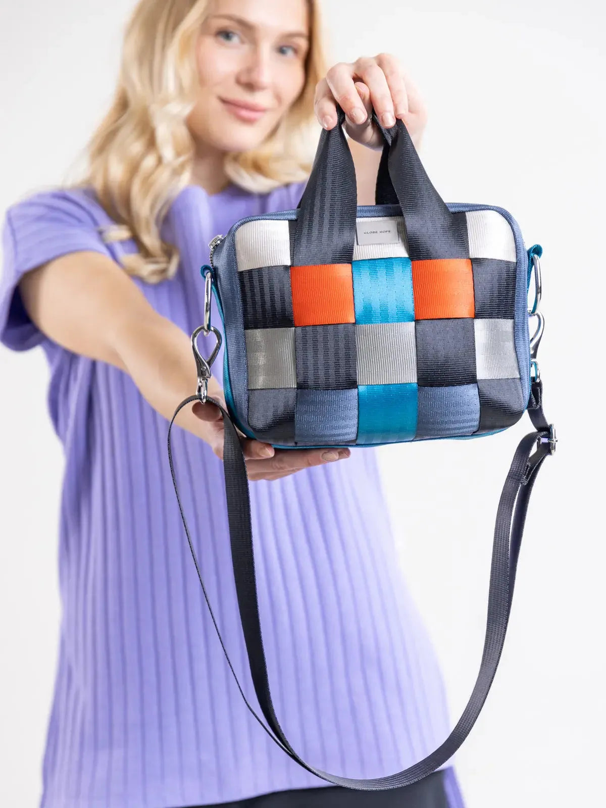 HILLA Bag, Urban Nights - Globe Hope